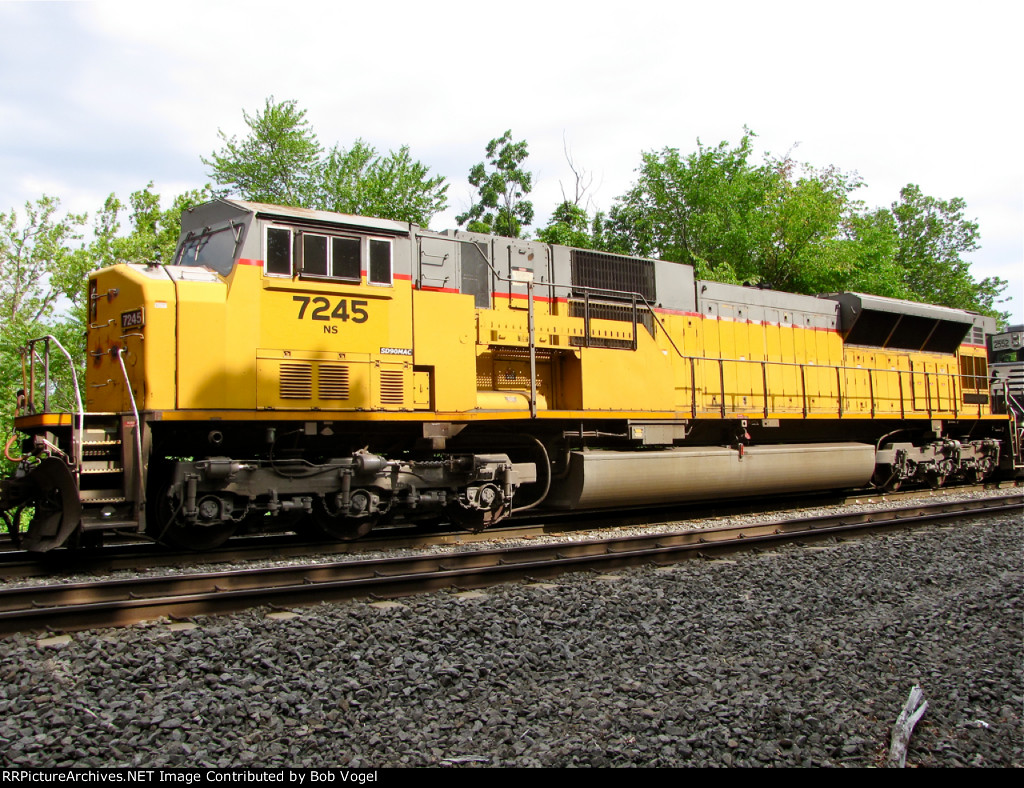 NS 7245